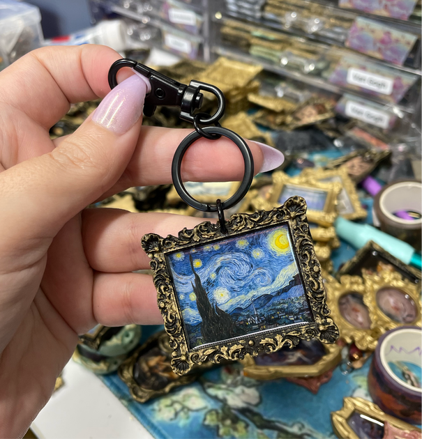 “Starry Night” Van Gogh Keychain – Hanna Lemoine Fine Art